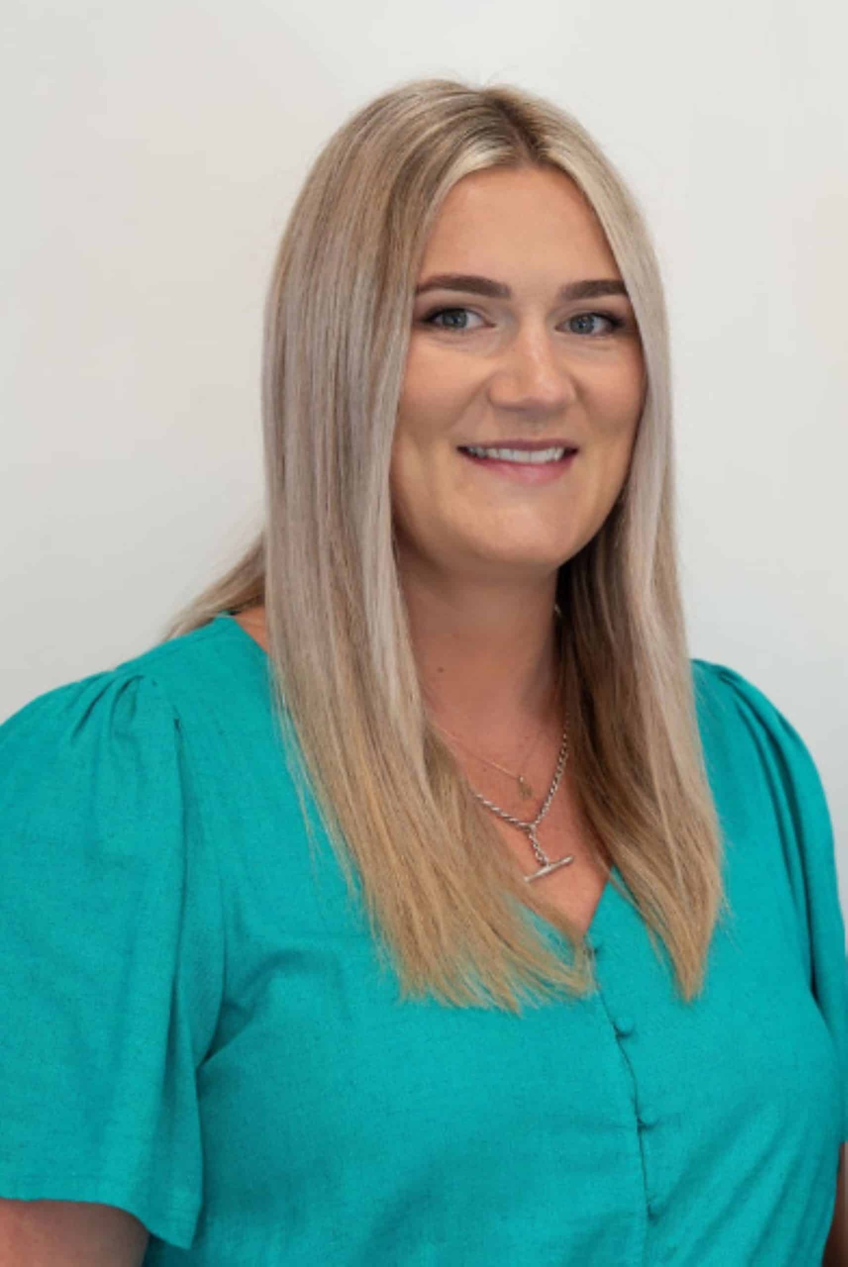 Tayla Barclay - Business News